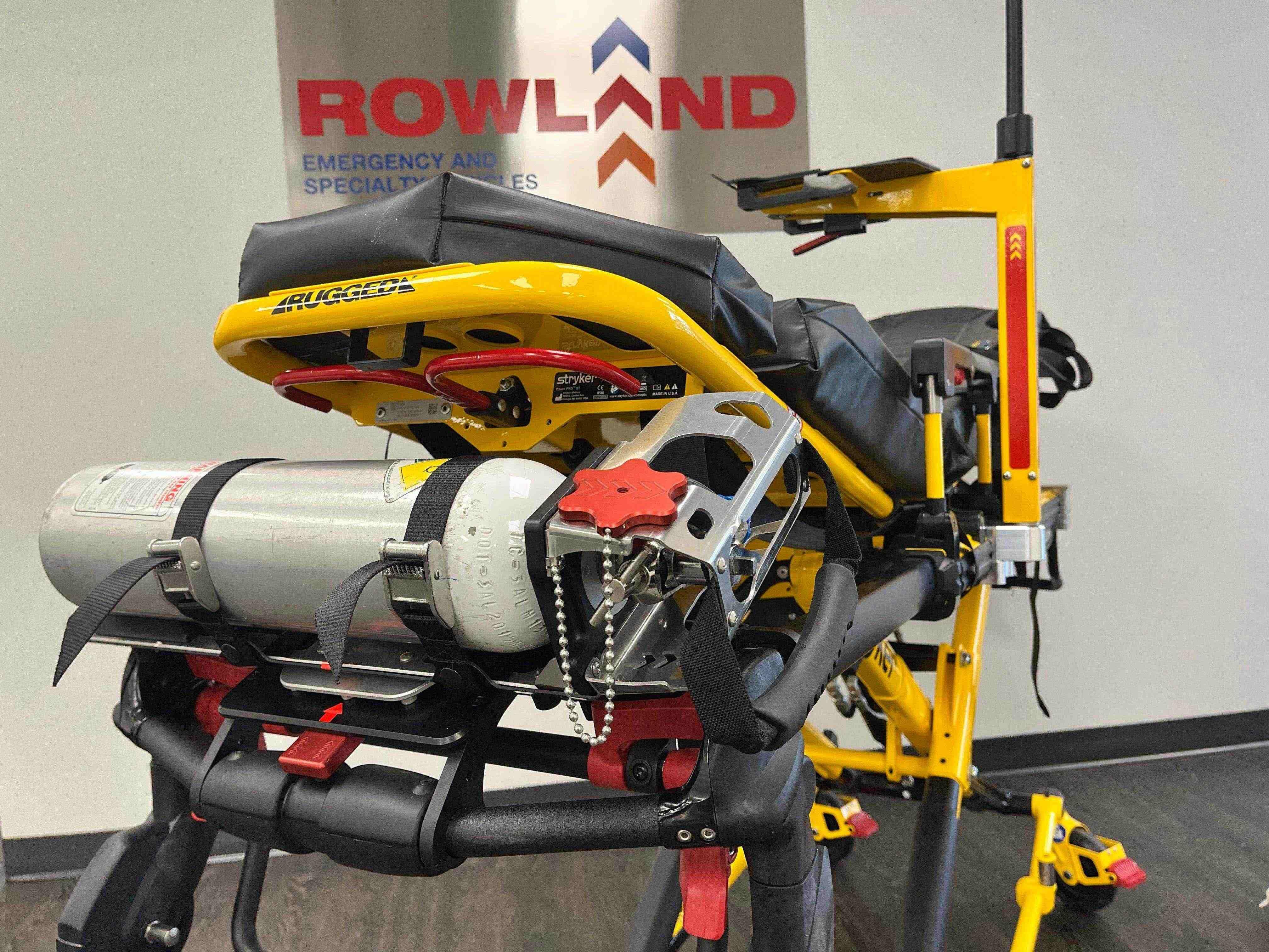Stretcher Cot-Mounted Oxygen Tank Carry – Rowland Emergency